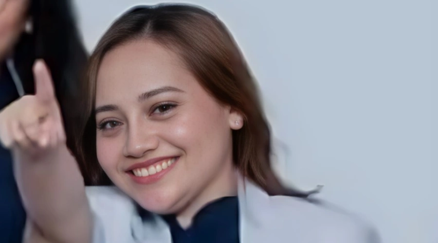 Biodata dan Agama Sarah Wanda Nainggolan, Mahasiswi Kedokteran Viral ...