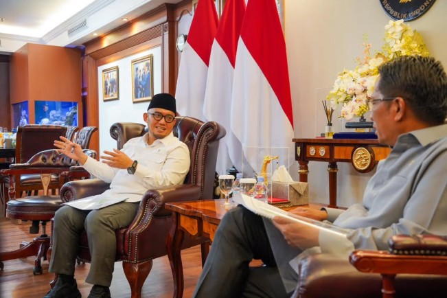 Biodata dan Agama Dahnil Anzar, Sosok Dekat Prabowo yang Kini Duduki ...