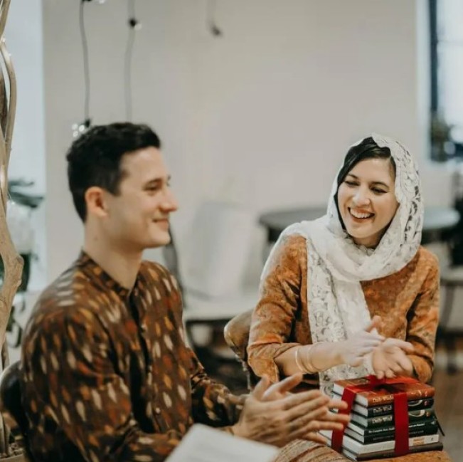 Foto Nino Fernandez dan Hannah Al Rashid Menikah Secara Islam?