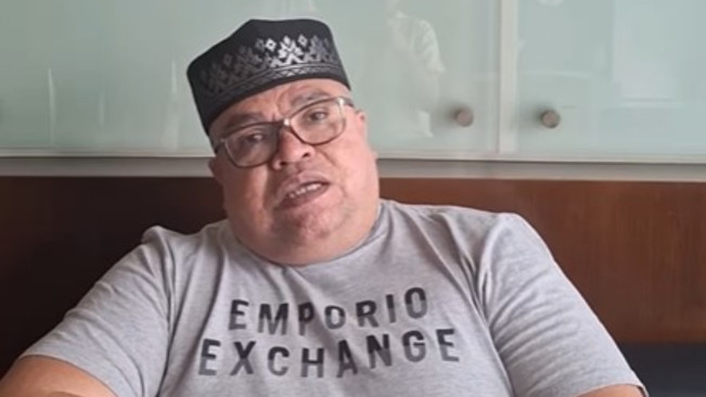 Biodata dan Agama Razman Arif Nasution, Pengacara Plontos Hampir Jotos ...